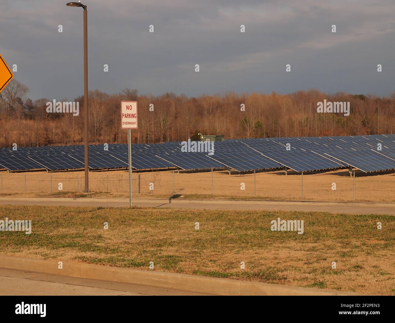 Solar panels in an Arizona field Stock Photo - Alamy