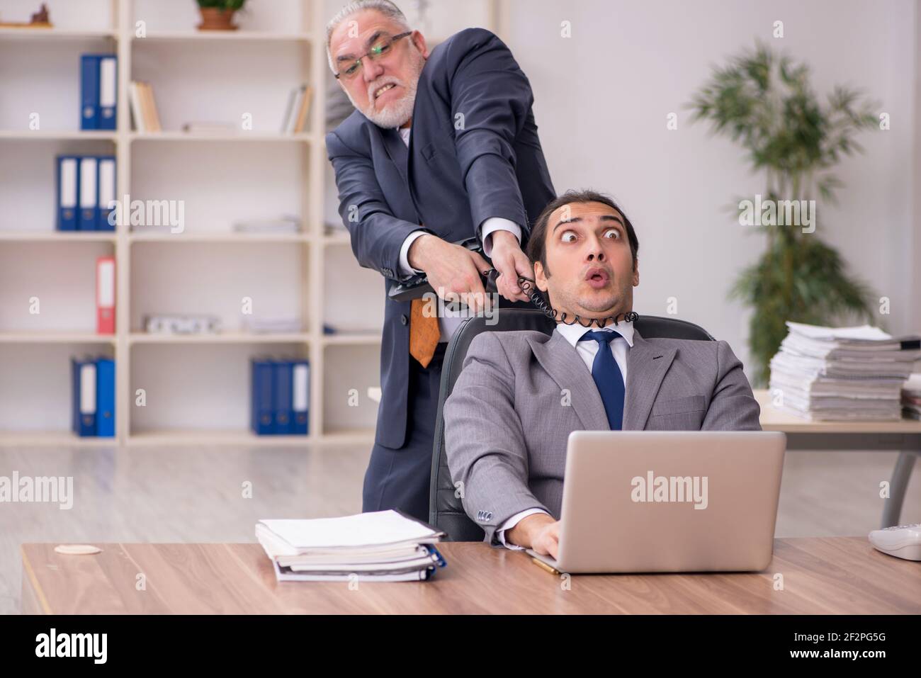 Bully bullied at work hi-res stock photography and images - Alamy