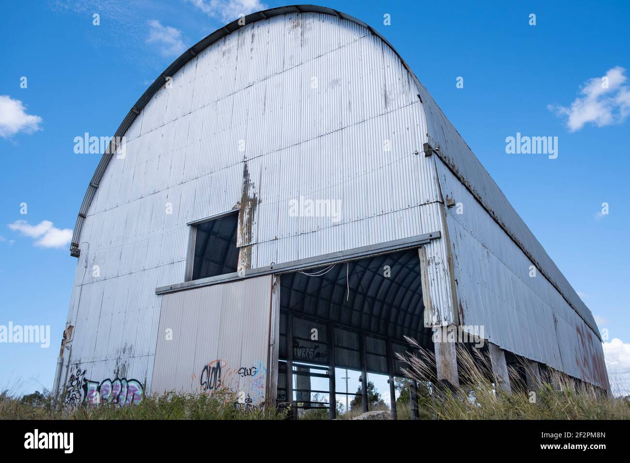 An abandoned rural shed falling into a state of disrepair Stock Photo ...