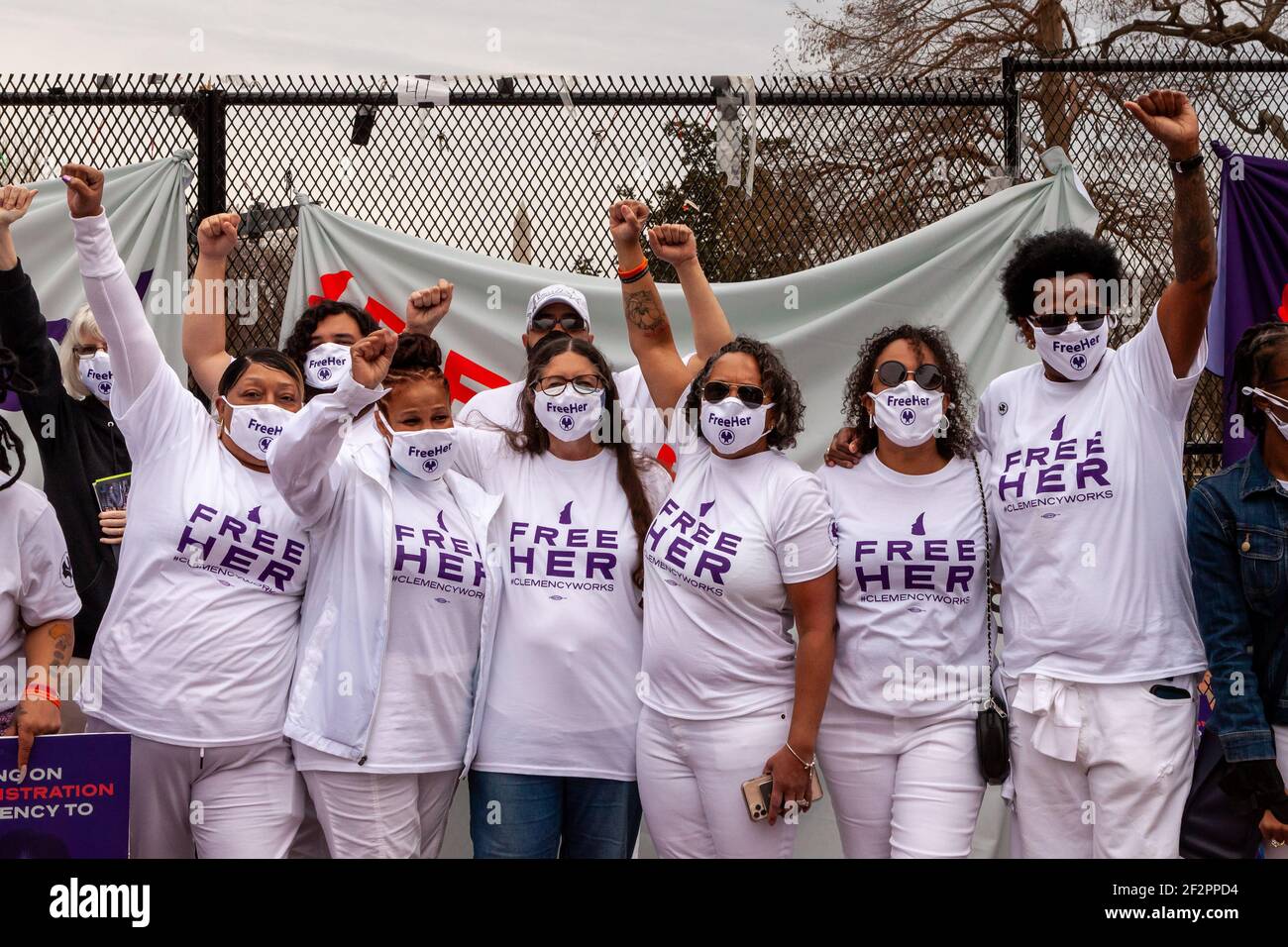 100 women prison rally hi-res stock photography and images - Alamy
