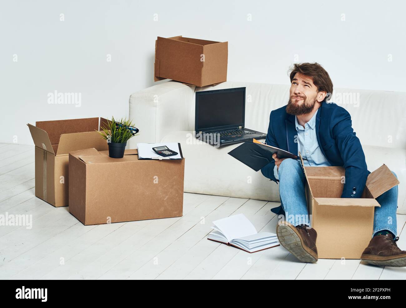 Getting laid off hi-res stock photography and images - Alamy