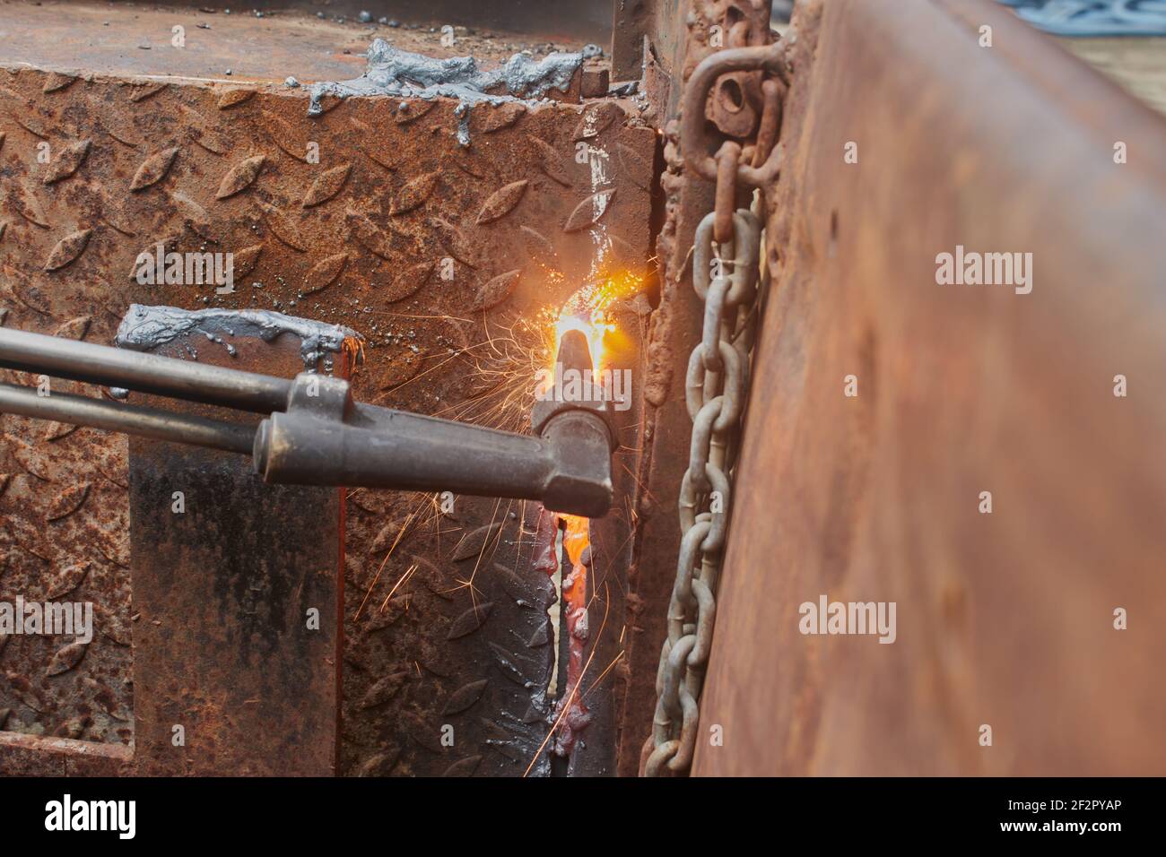 Zoom View Car Body Part or Auto Part Removal by Oxygen Acetylene ...