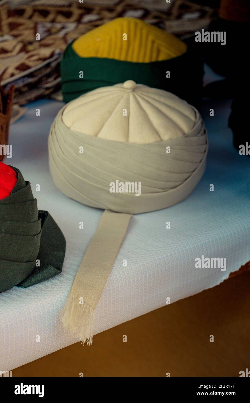 Turban vector hi-res stock photography and images - Alamy