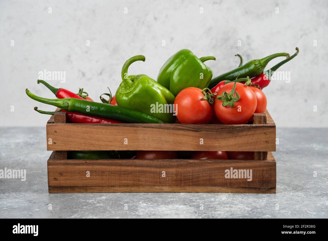 Vegetables box marble hi-res stock photography and images - Alamy