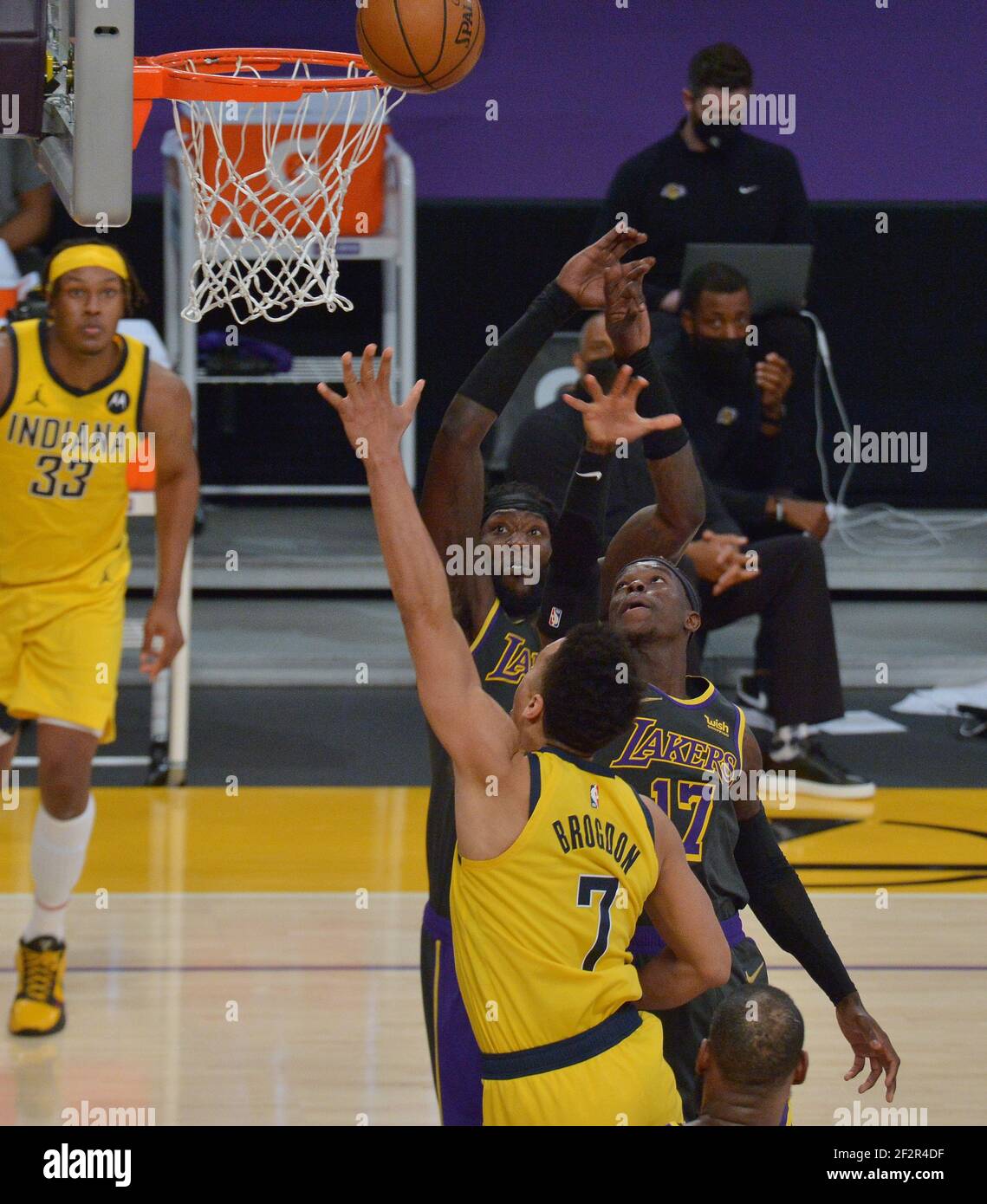 Brogdon pacers hi-res stock photography and images - Alamy