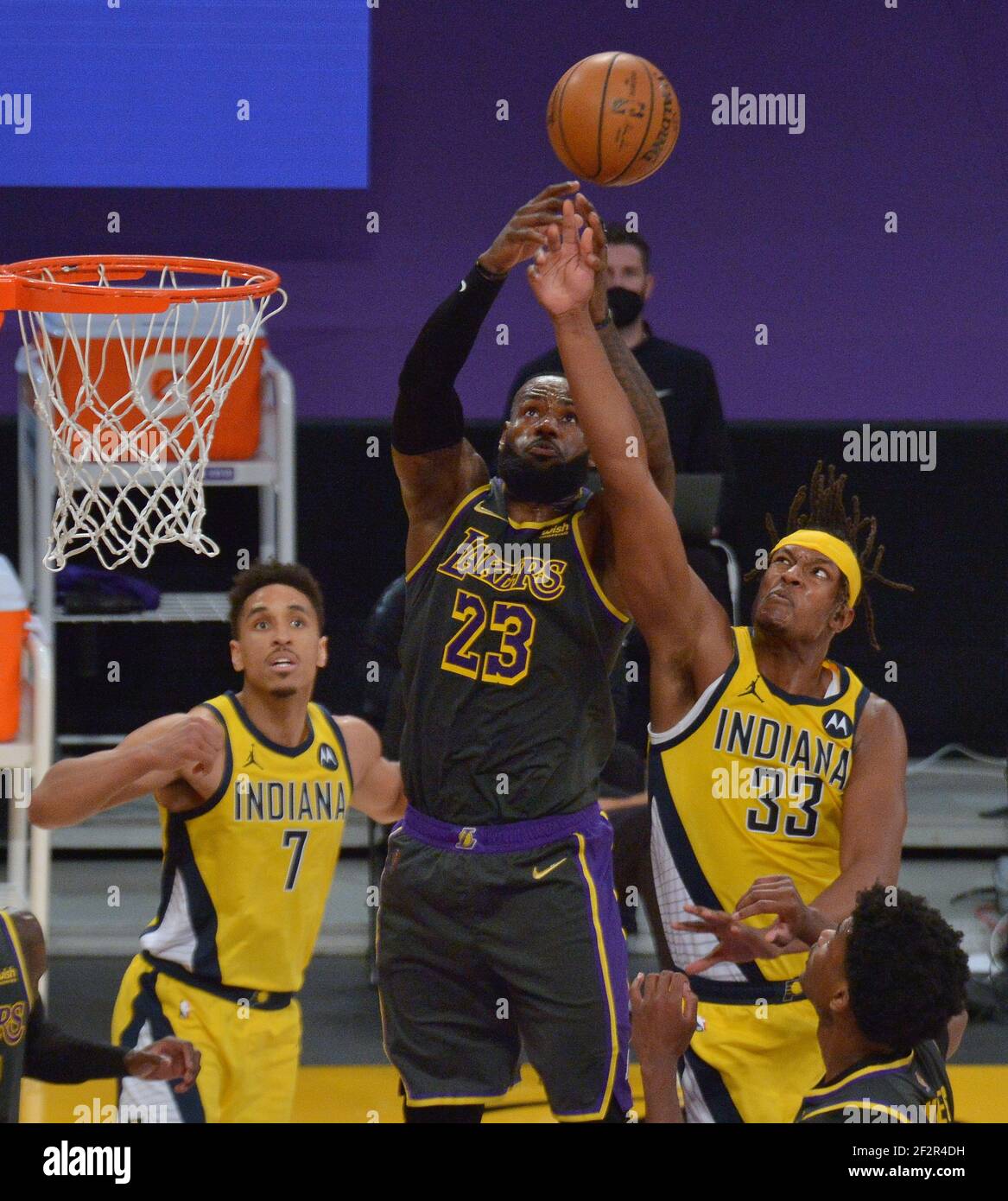 Lebron james lakers 2021 hi-res stock photography and images - Alamy