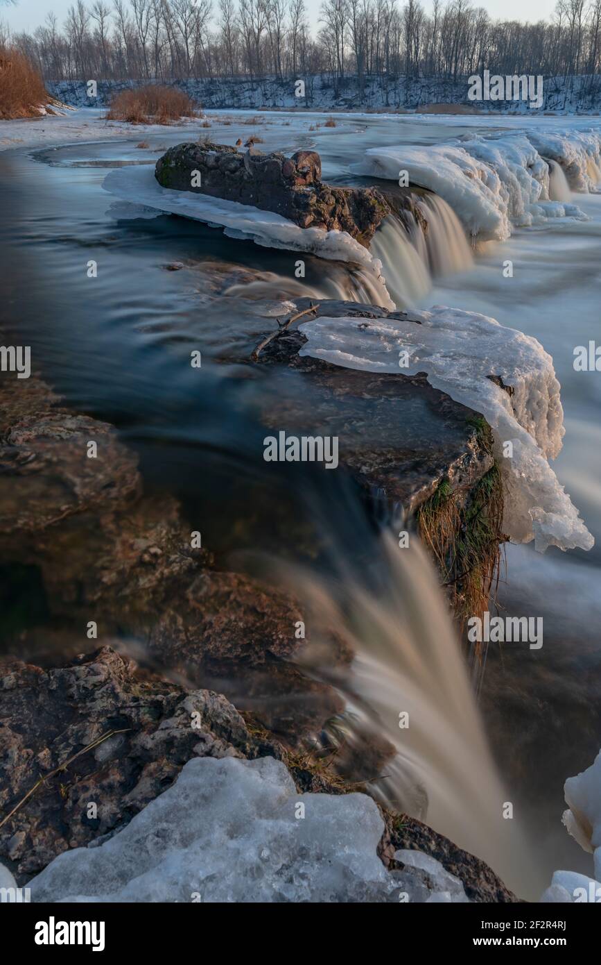 Wide waterfall hi-res stock photography and images - Alamy
