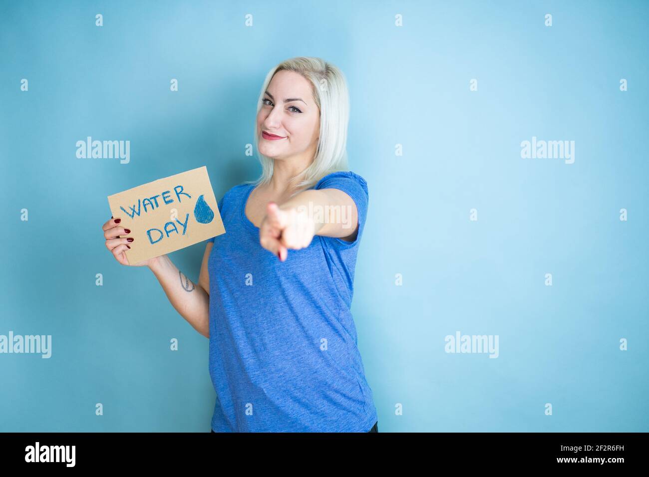 Water camera prank hi-res stock photography and images - Alamy