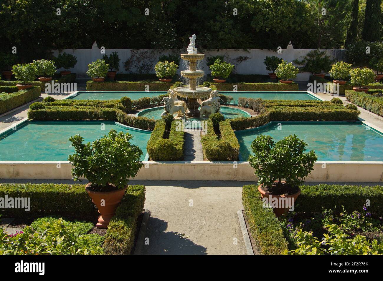 Italian Renaissance Garden in Hamilton Gardens,Waikato region on North ...