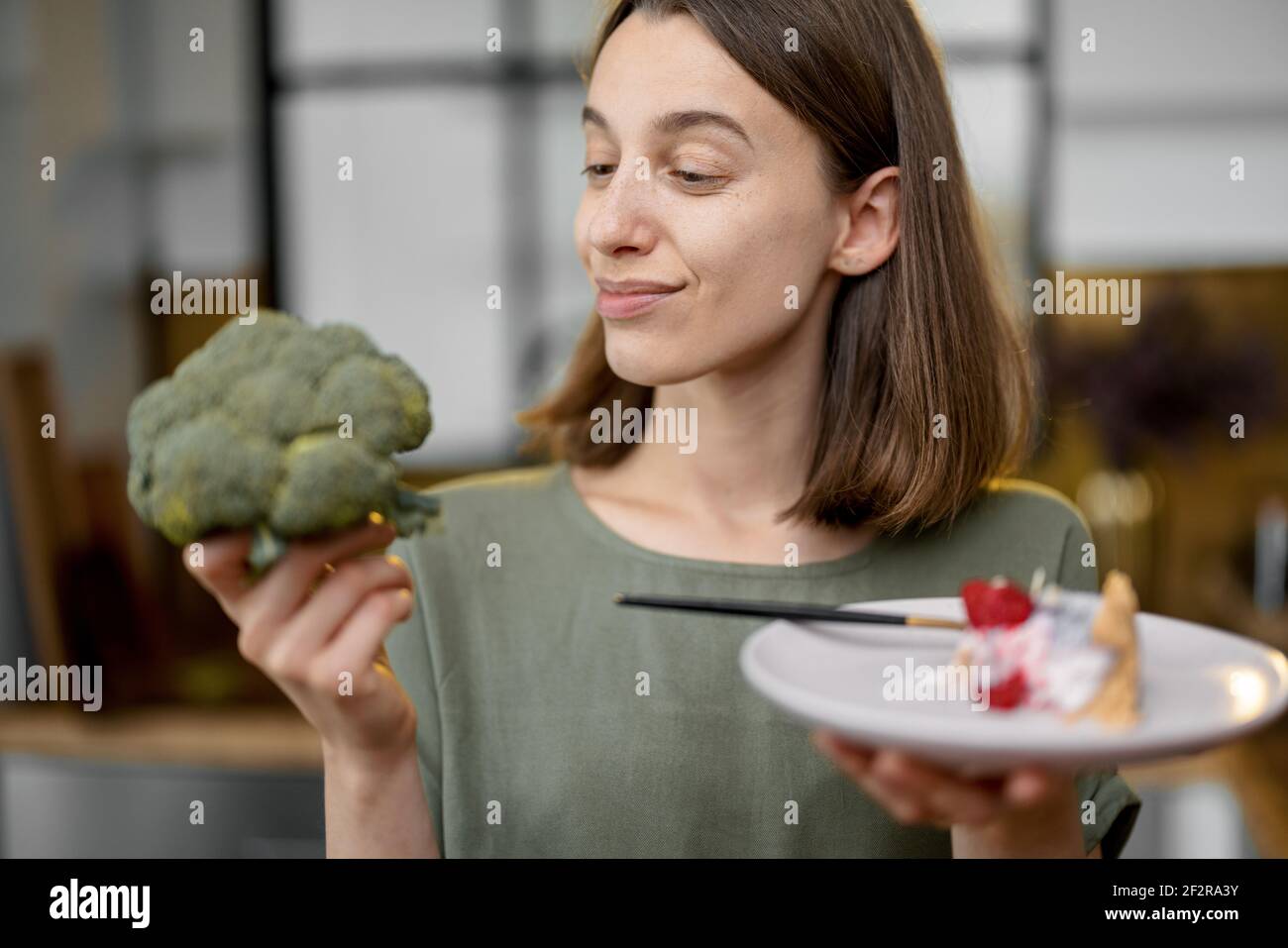 Healthy snack choice hi-res stock photography and images - Alamy