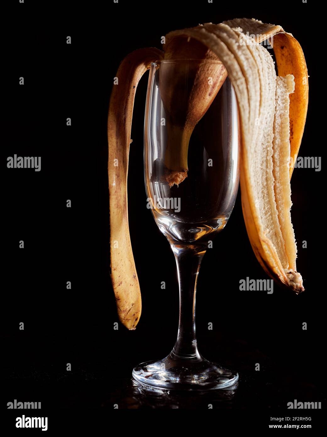 Glass fuse hi-res stock photography and images - Alamy