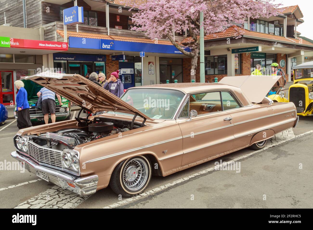 64 Impala 1964 Chevrolet Impala White Hi Res Stock Photography And