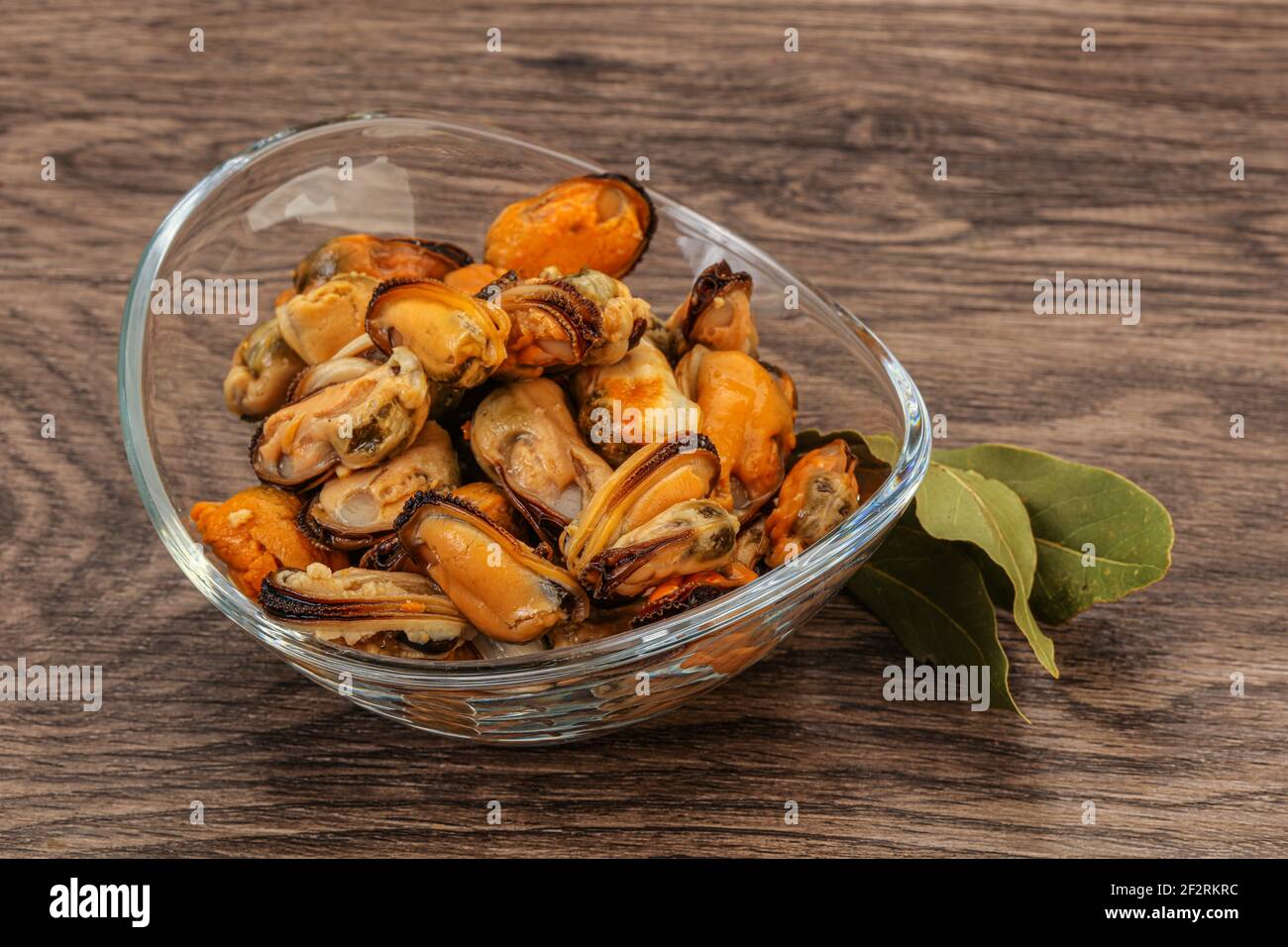 Pickled mussels with spices in the bowl Stock Photo - Alamy