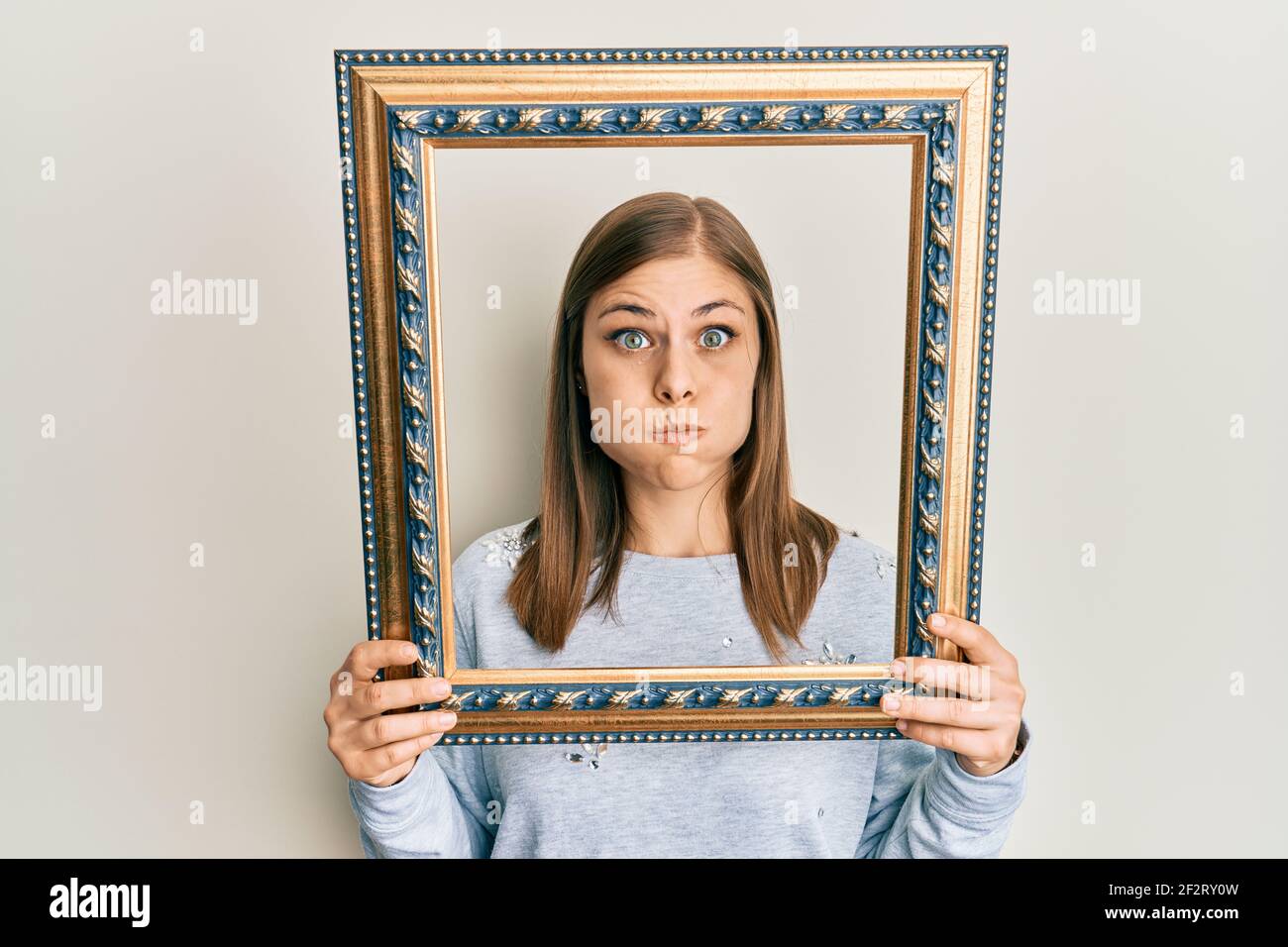 Bloated woman illustration hi-res stock photography and images - Alamy