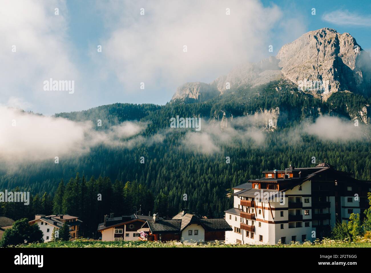 Panoramic scenery italian dolomites dawn hi-res stock photography and ...