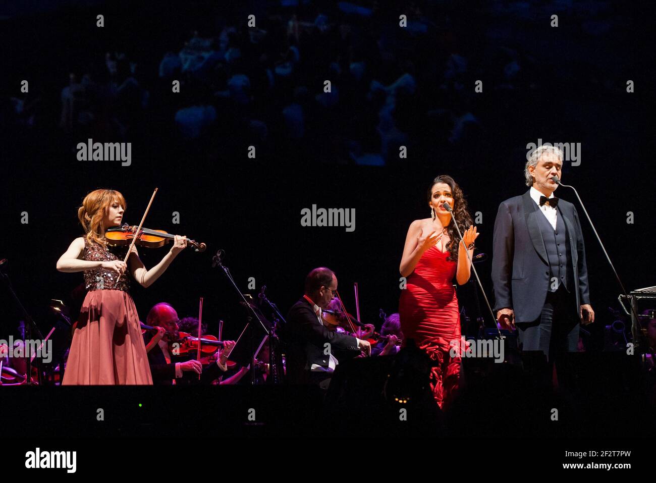 Lindsey Stirling (Violin) and Soprano Maria Aleida join Andrea Bocelli ...
