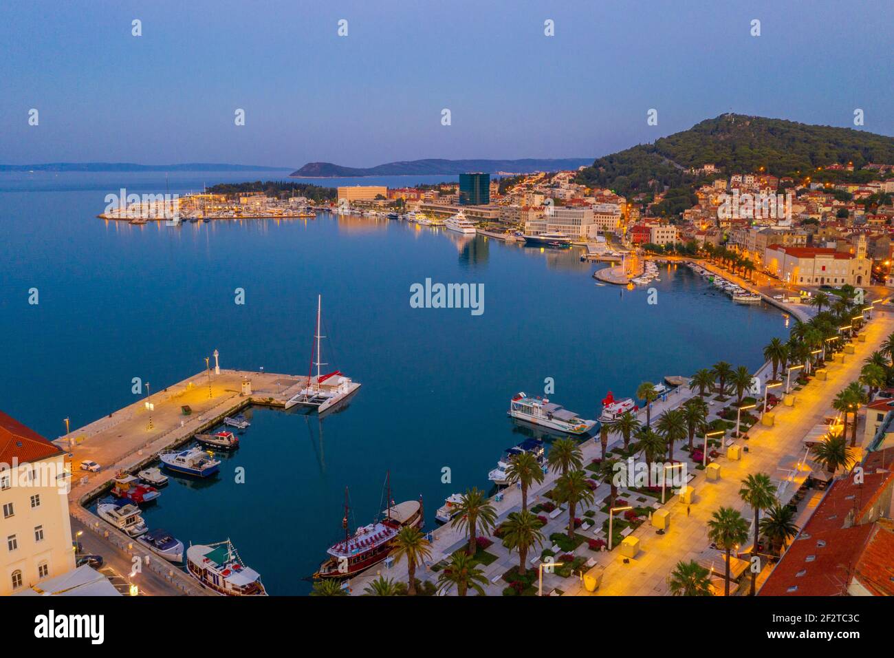 Sunrise aerial view of Riva promenade in Split, Croatia Stock Photo - Alamy