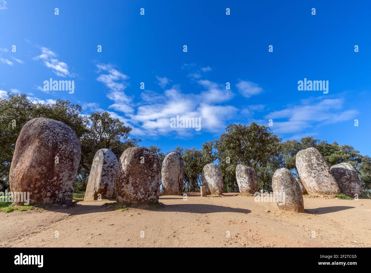 Cromlech prehistoric megalithic architecture hi-res stock photography ...