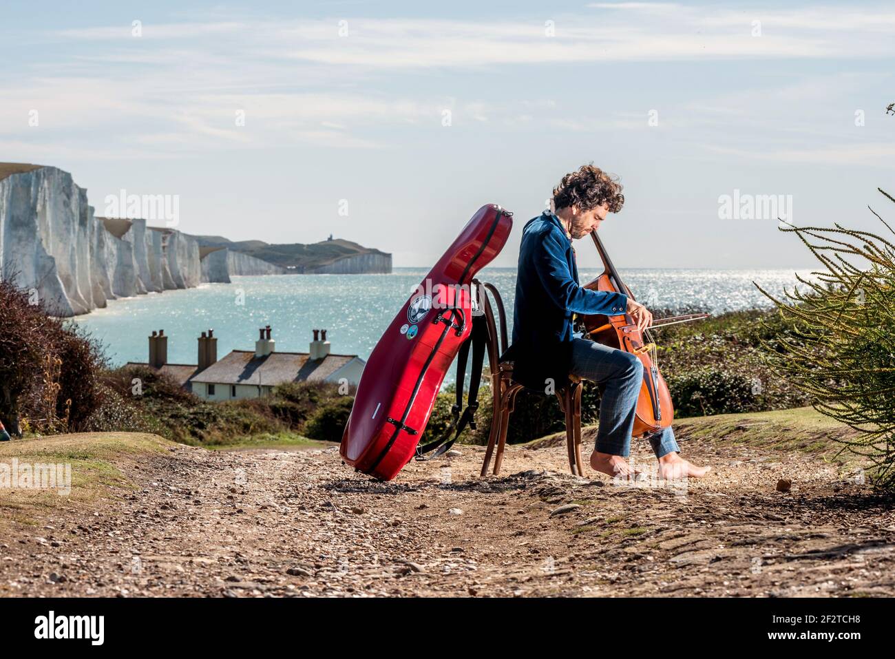 Australian cellist Anthony Albrecht, Director of The Lapwing Music ...