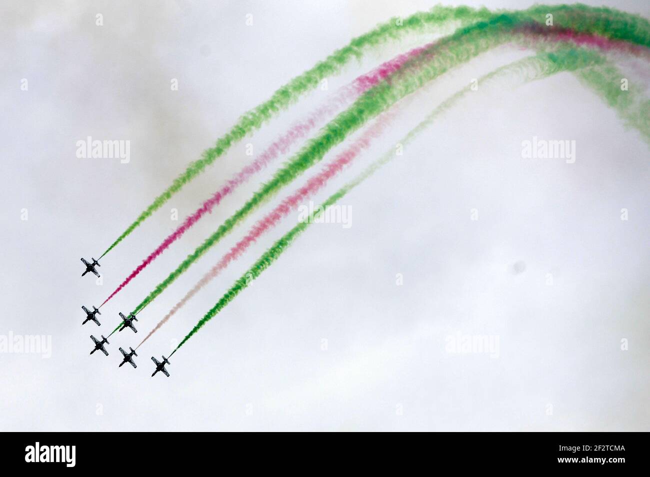 Islamabad. 13th Mar, 2021. Pakistani jets perform aerobatic maneuvers ...