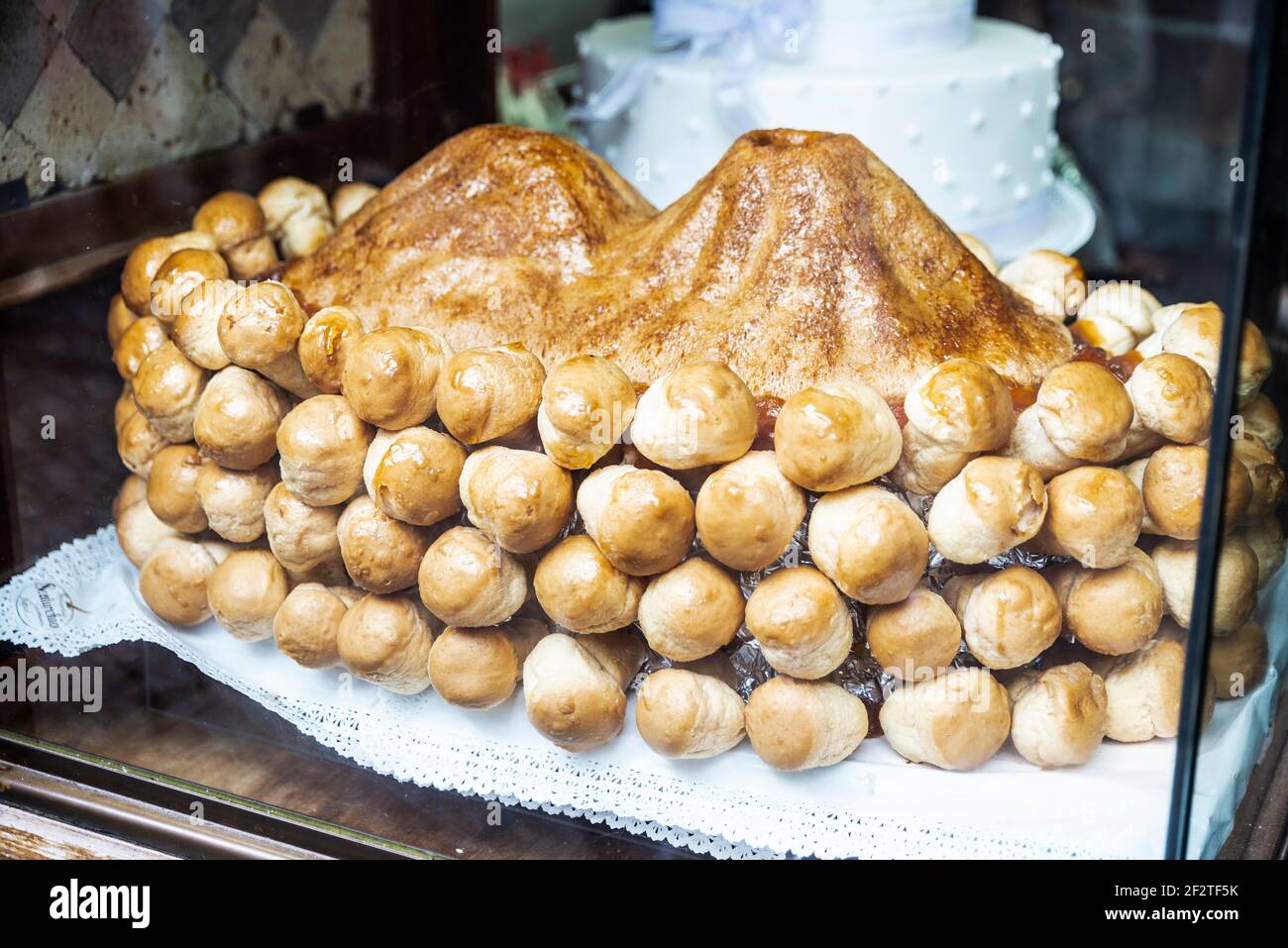 Baba mountain hi-res stock photography and images - Alamy