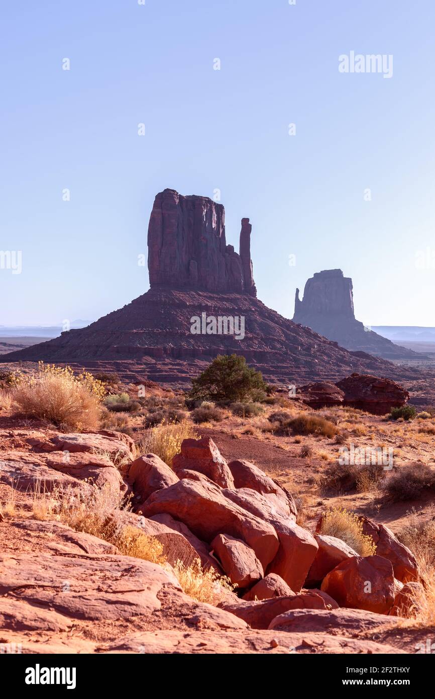 Beautiful view of famous Buttes of Monument Valley on the border ...