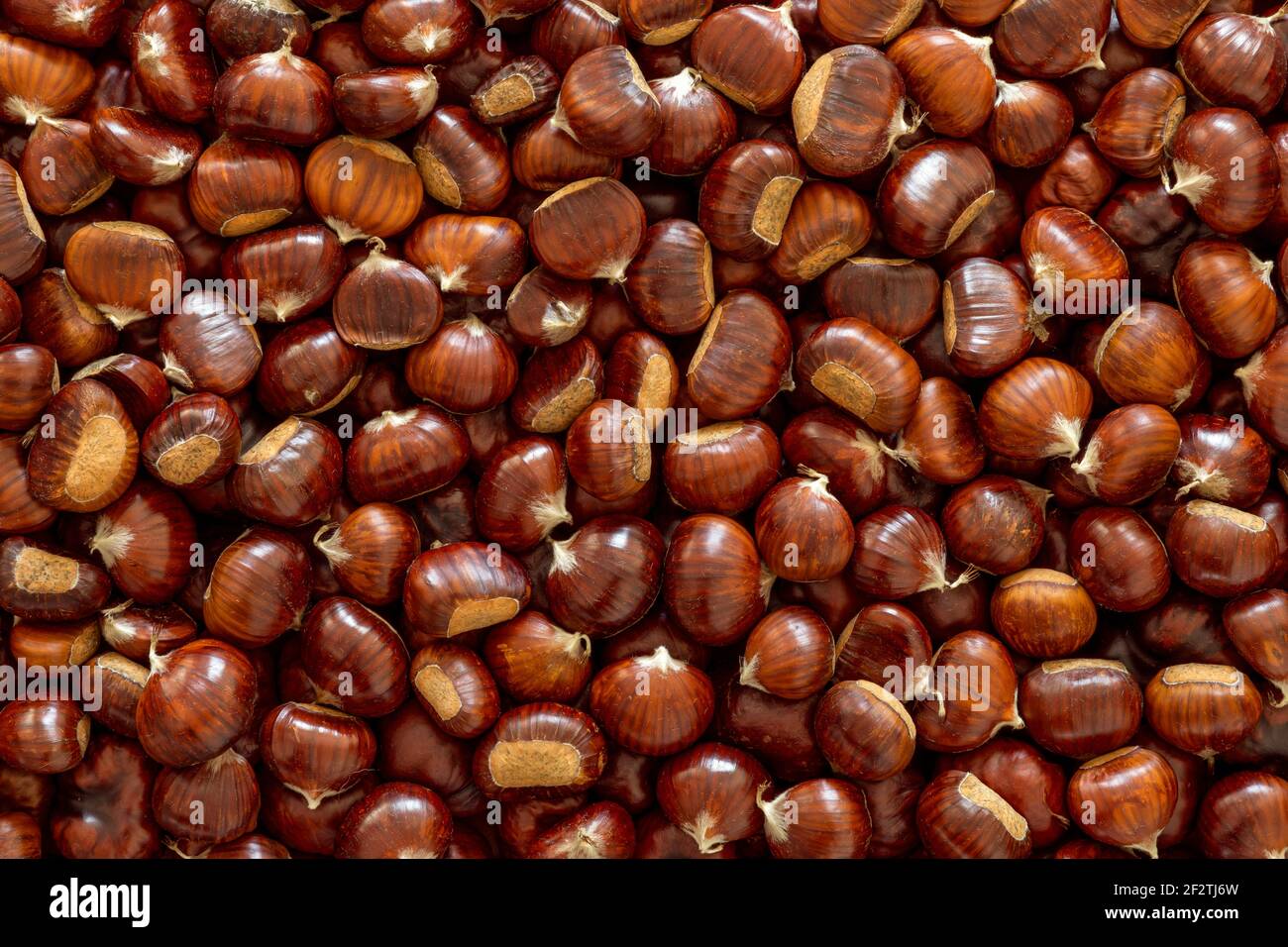 Full frame heap sweet chestnut hi-res stock photography and images - Alamy