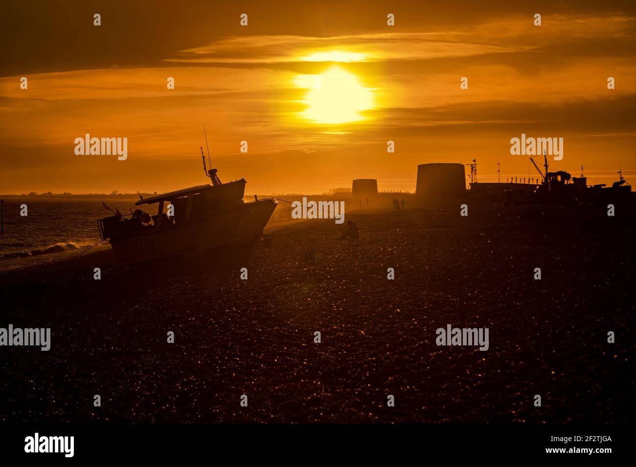 Sunset over Fisherman's beach, Hythe, Kent Stock Photo - Alamy