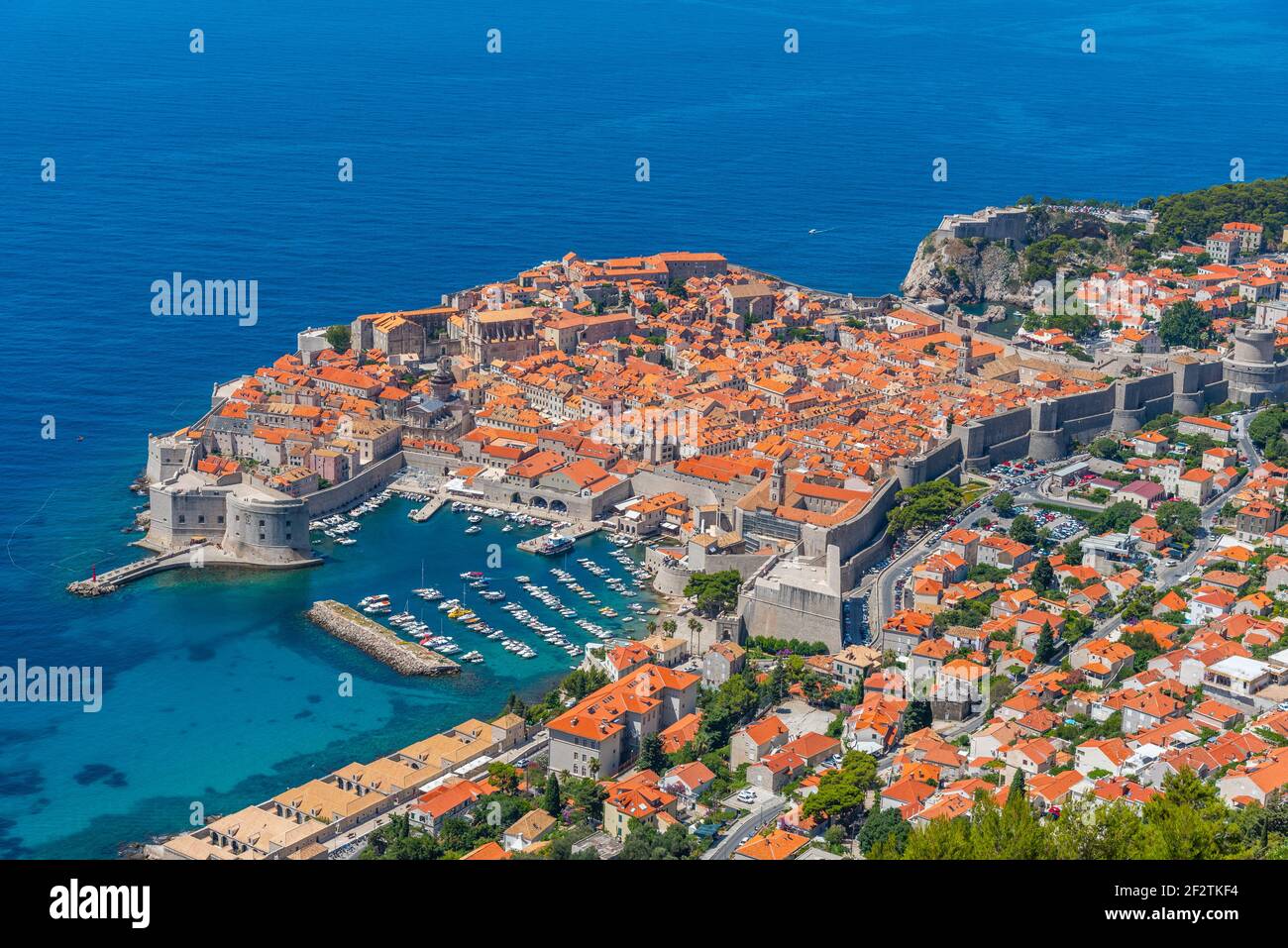Aerial view of Croatian town Dubrovnik from Srd hill Stock Photo - Alamy