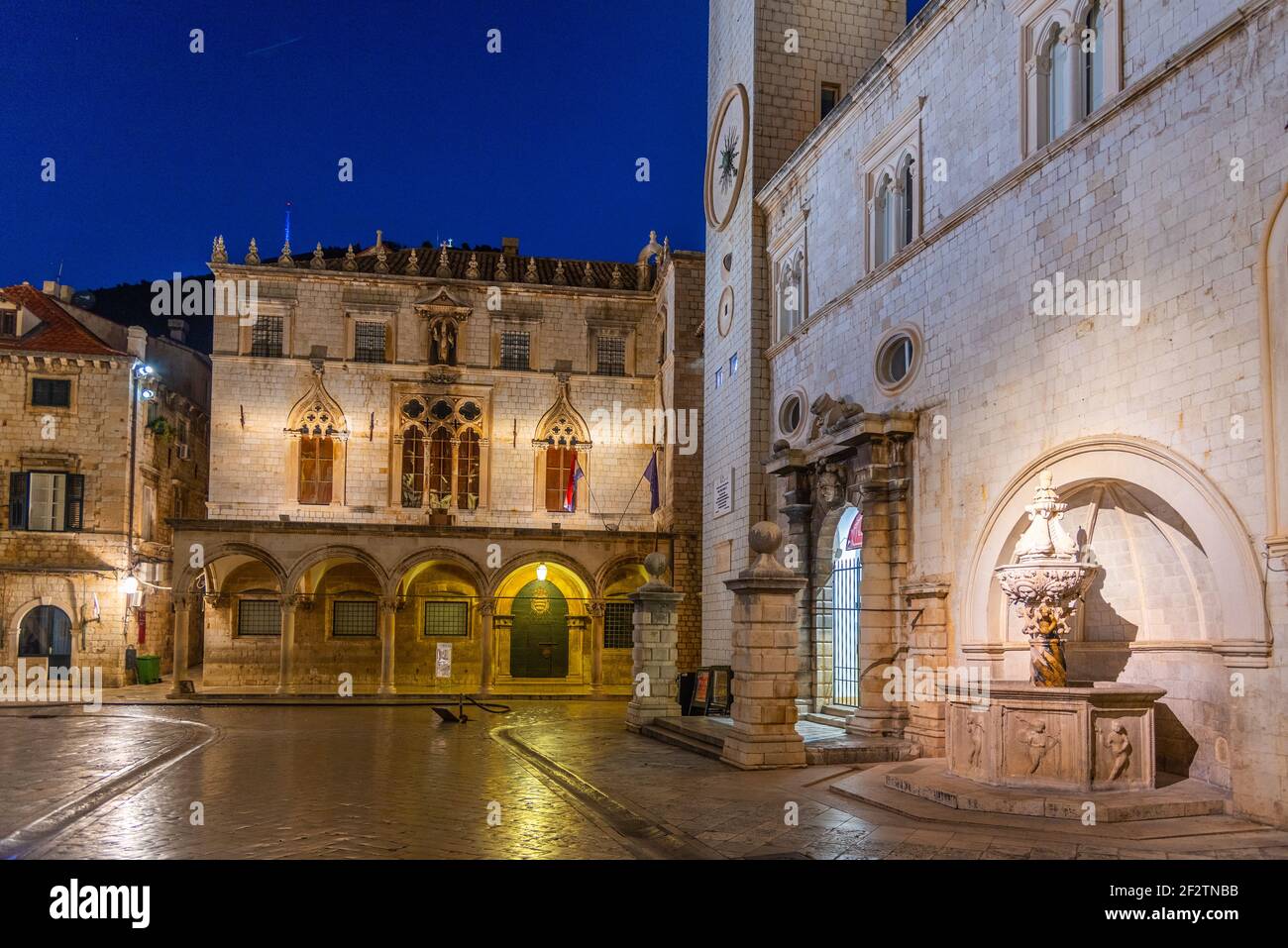 Sunrise view of the Sponza palace in Dubrovnik, Croatia Stock Photo - Alamy