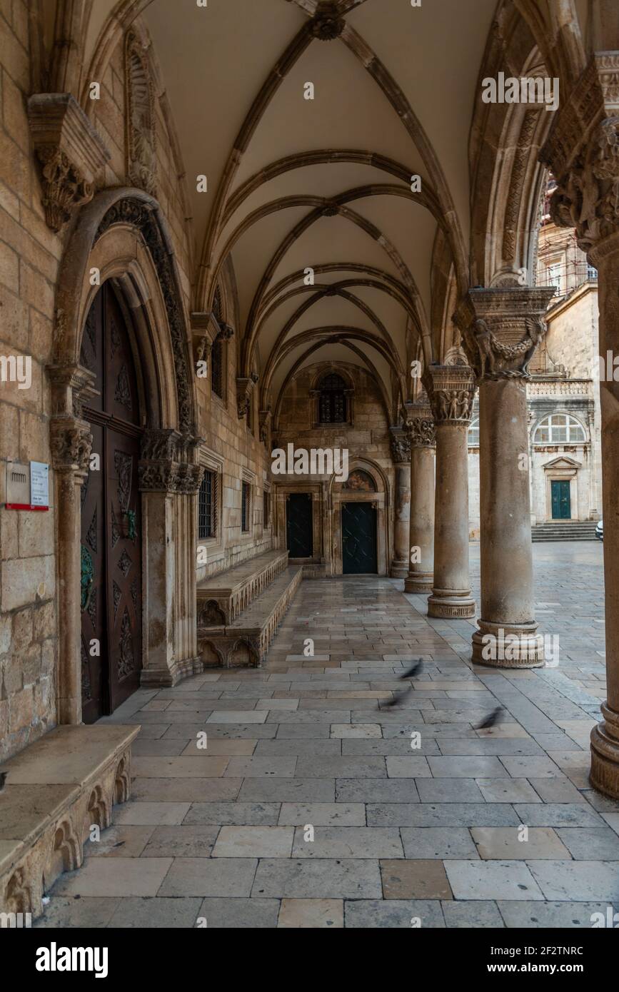 Sunrise view of arcade of the rector's palace in Dubrovnik, Croatia ...