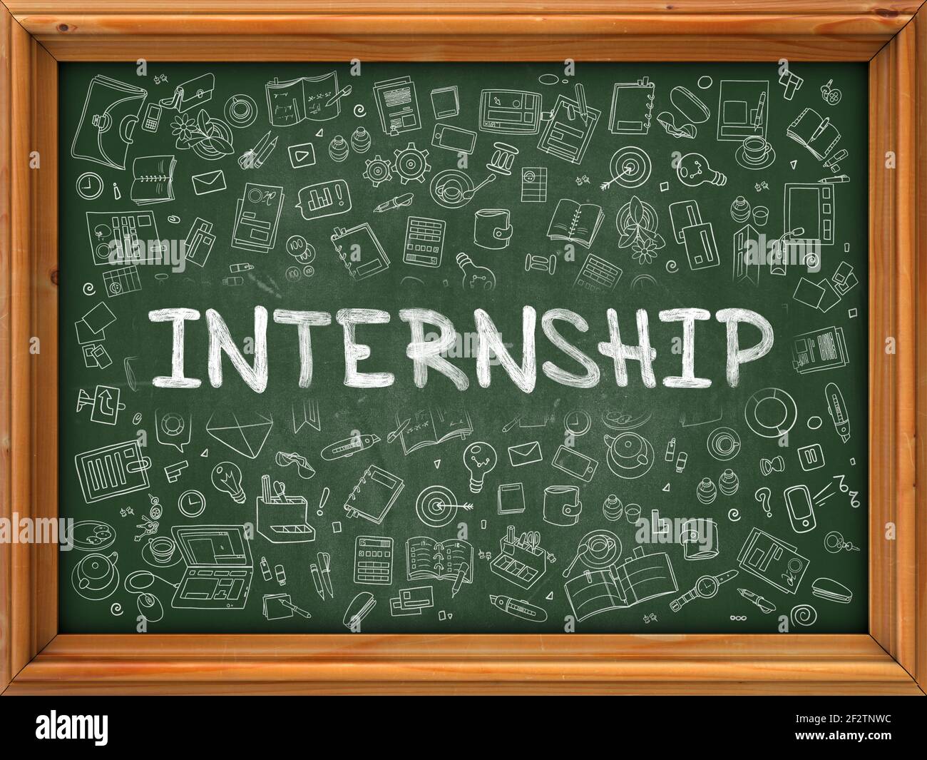 Internship Concept. Doodle Icons on Chalkboard Stock Photo - Alamy