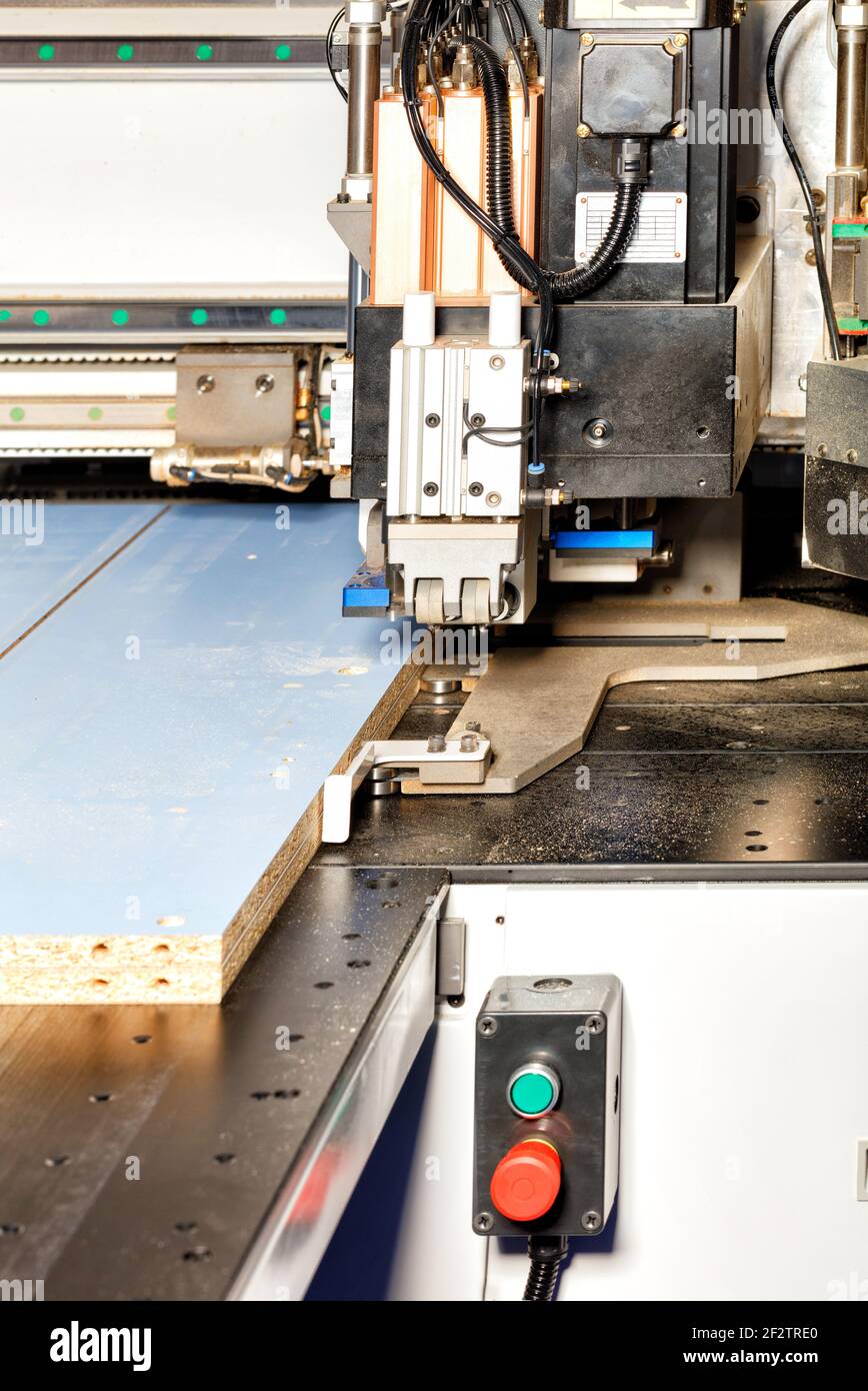 Vertical milling machine hi-res stock photography and images - Alamy