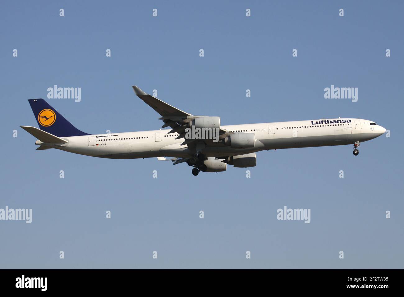Lufthansa A340 600 Last Flight