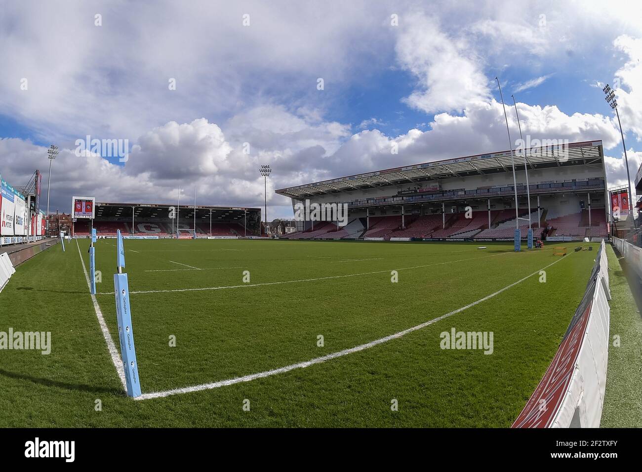 Kingsholm stadium general hi-res stock photography and images - Alamy