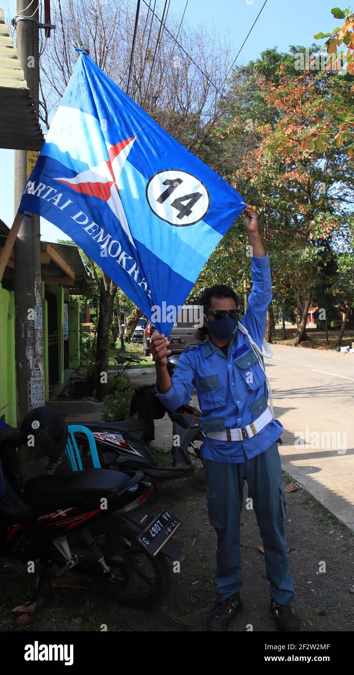 Bendera partai hi-res stock photography and images - Alamy