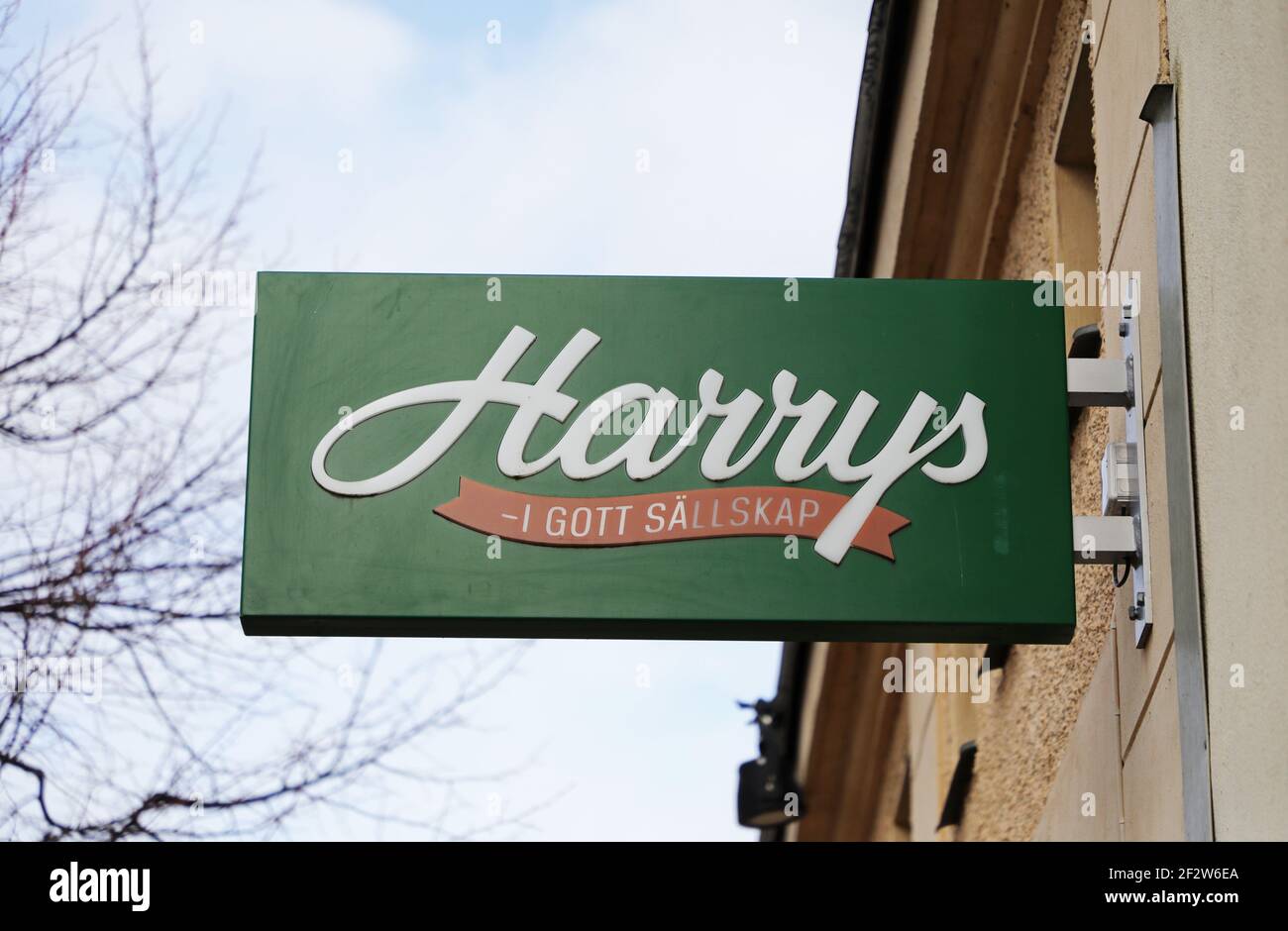 Harrys logo hi-res stock photography and images - Alamy