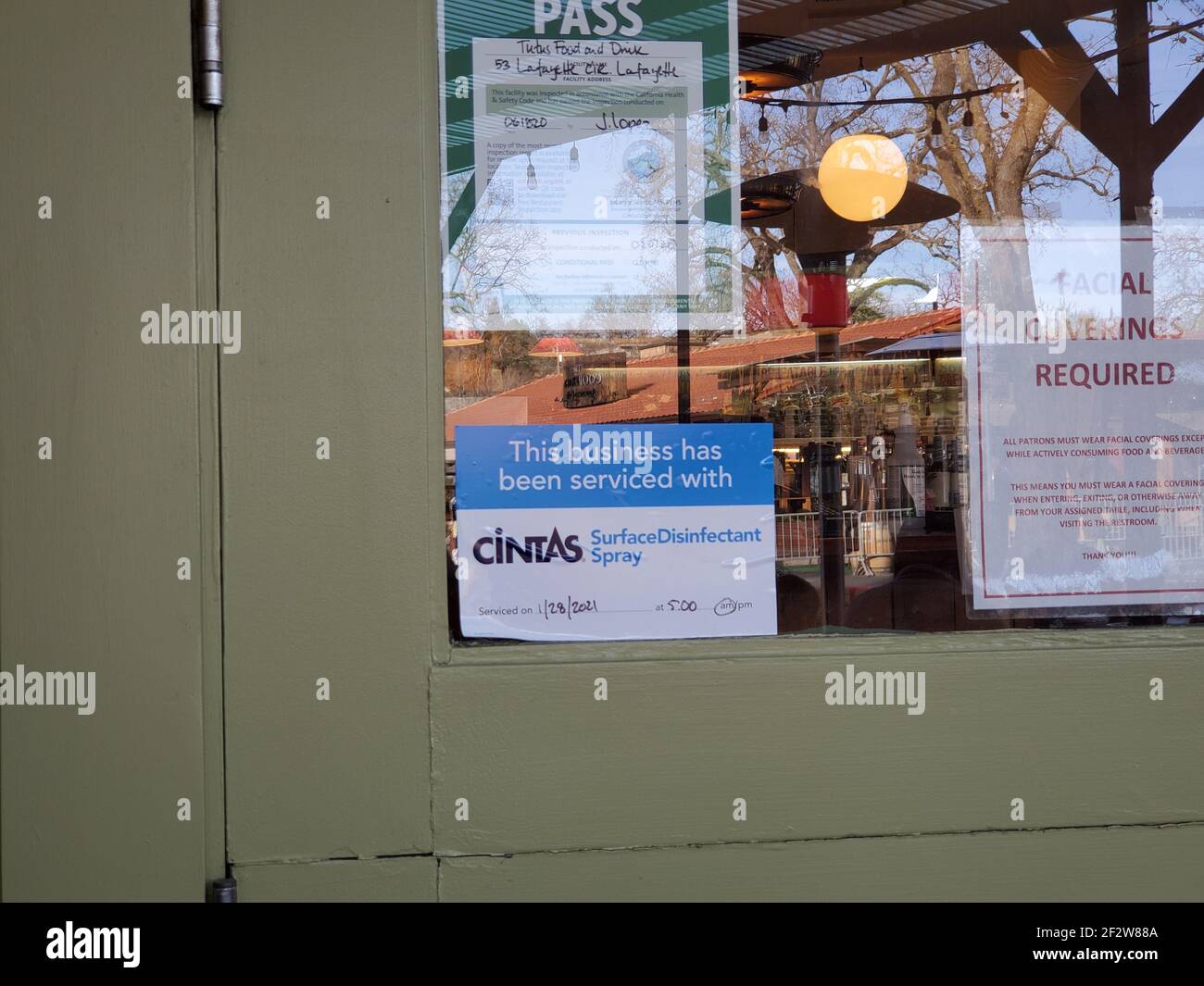 Restaurant hygiene notices hi-res stock photography and images - Alamy