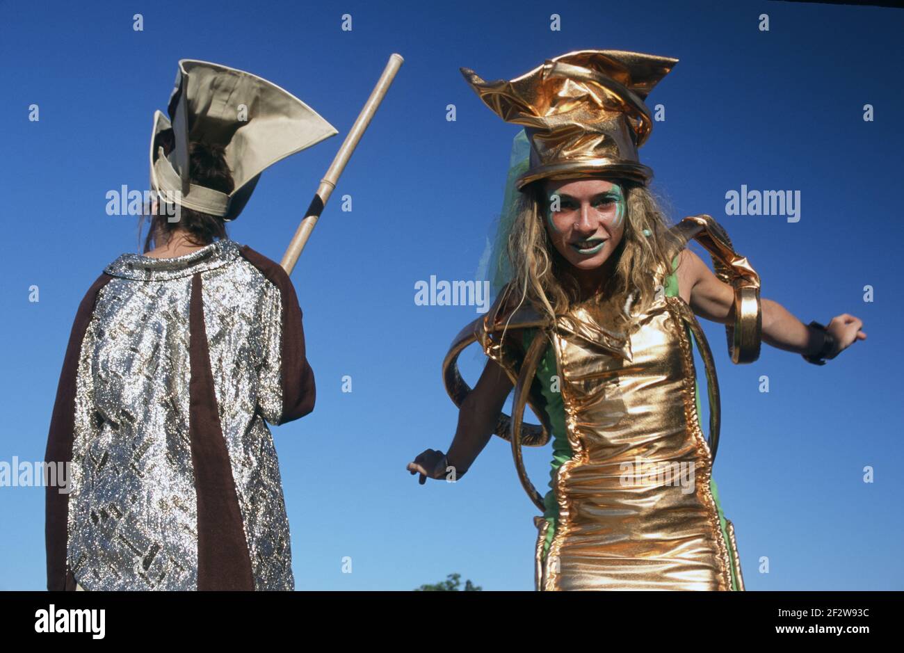 France Paris Street Performers Stock Photo - Alamy