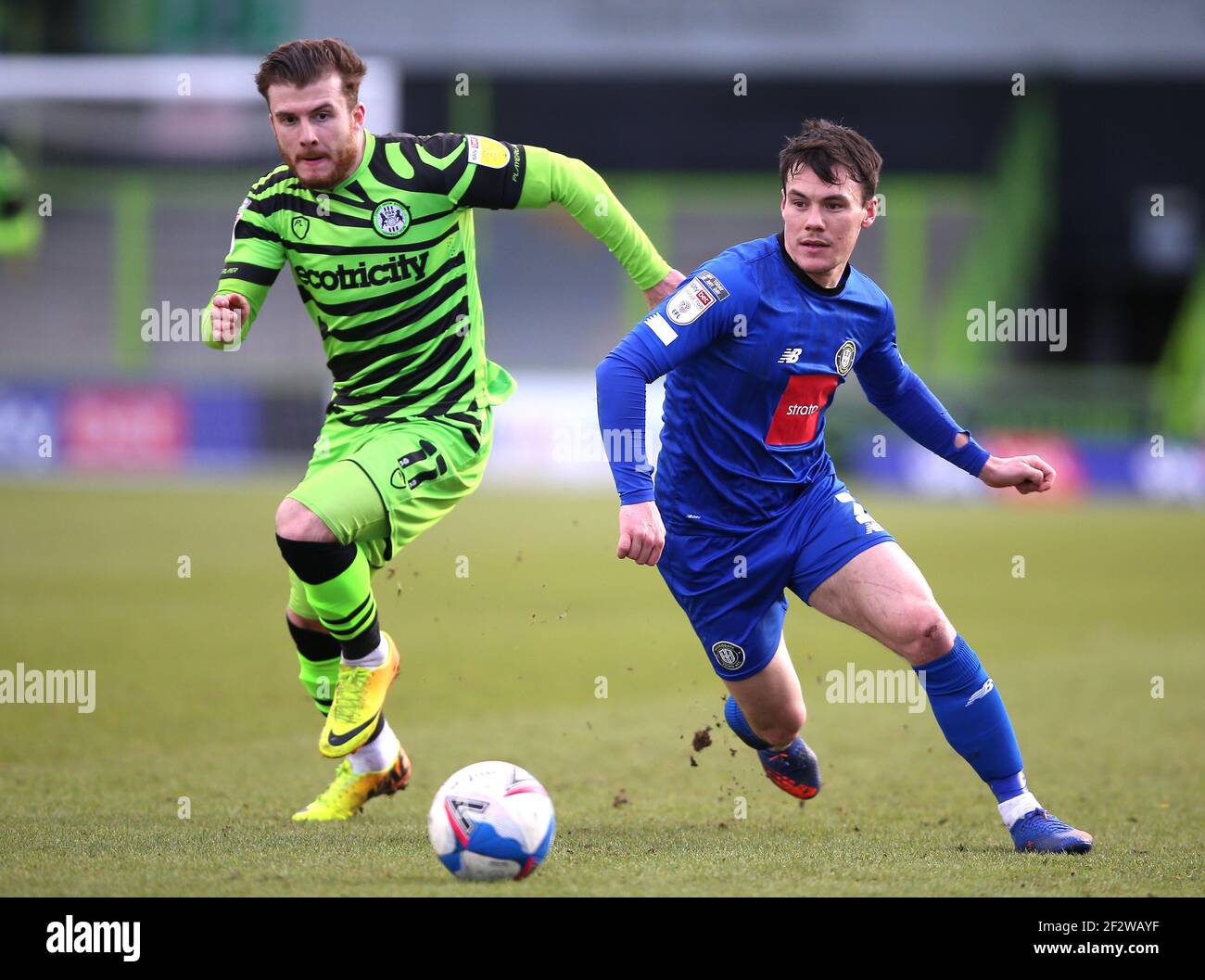 Harrogate towns ryan fallowfield battle hi-res stock photography and ...