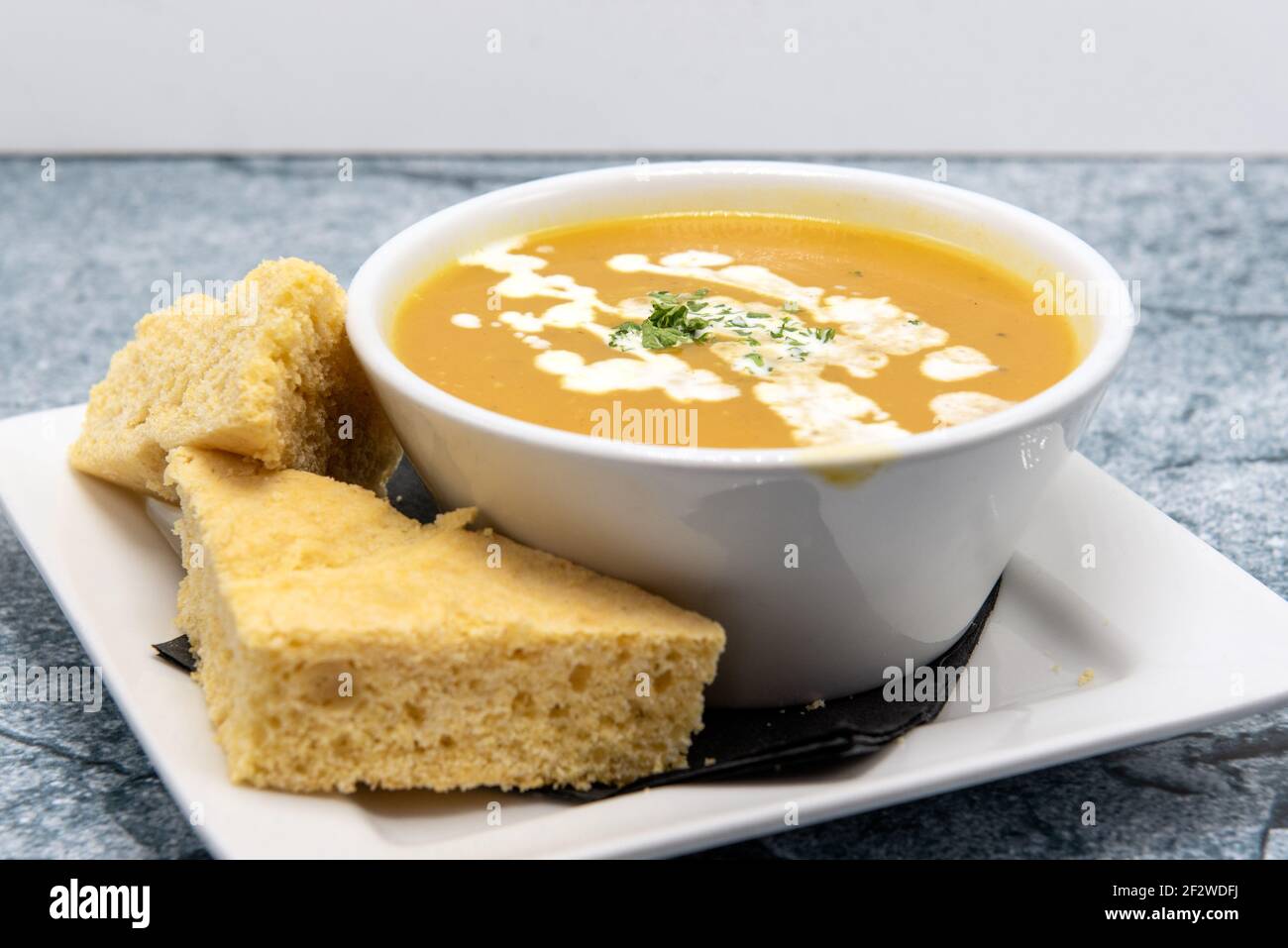 Plate de jour hi-res stock photography and images - Alamy