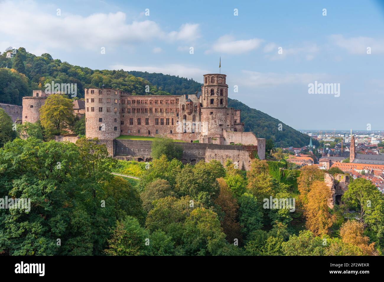 Heidelberger castle in the night hi-res stock photography and images ...