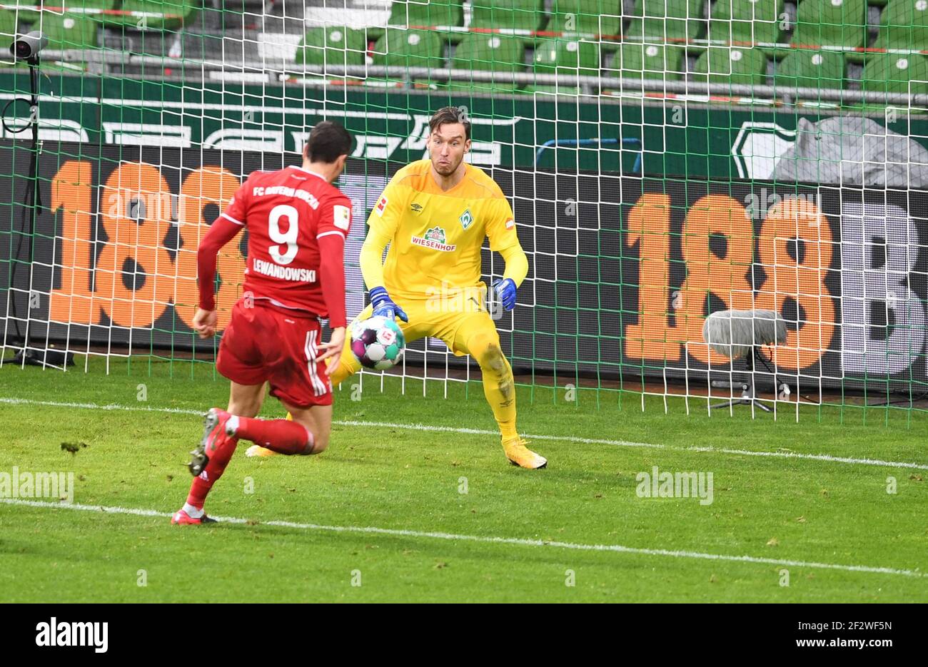 Bremen, Germany. 13th Mar, 2021. Football: Bundesliga, Werder Bremen ...
