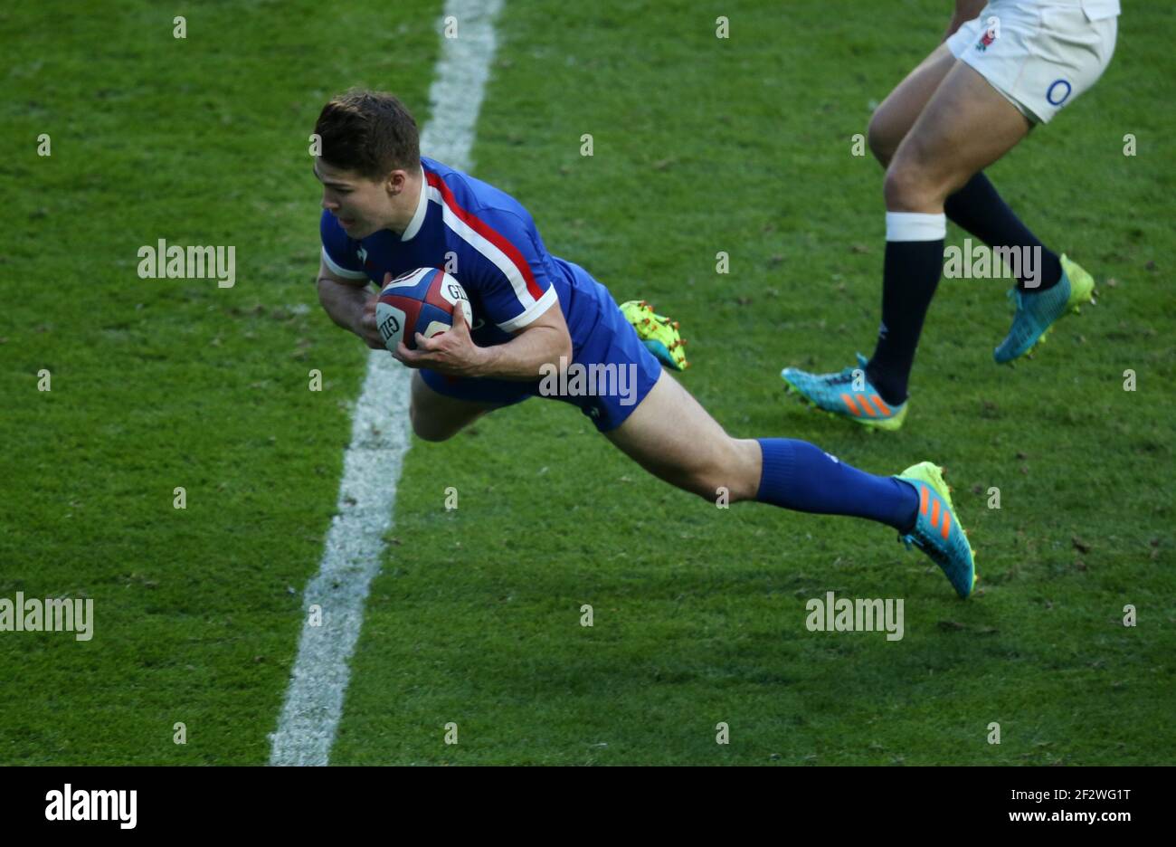 Antoine dupont try france rugby hi-res stock photography and images - Alamy
