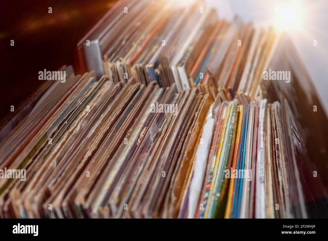 a pile of old vinyl records Stock Photo - Alamy