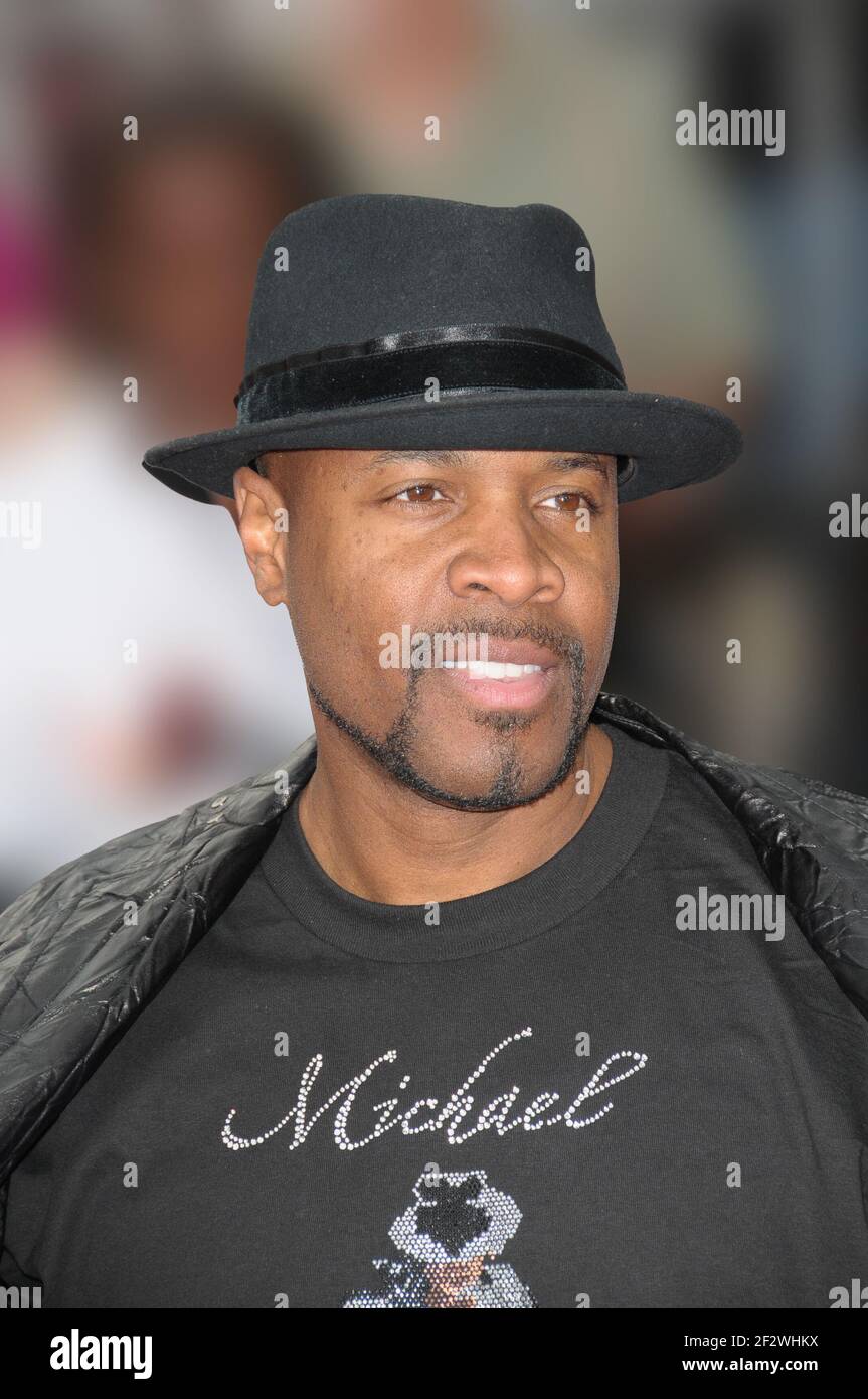 Michael jacksons this it premiere hi-res stock photography and images ...