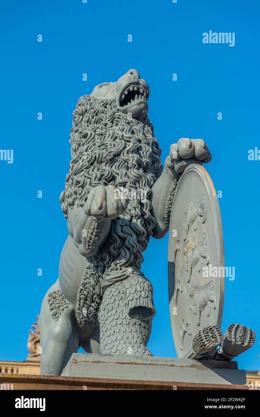Minecraft Lion Statue