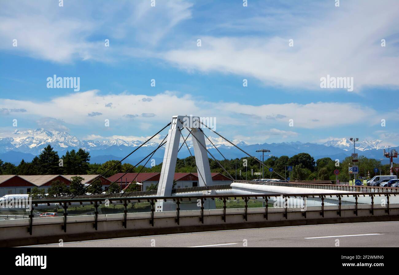Milan alps hi-res stock photography and images - Alamy