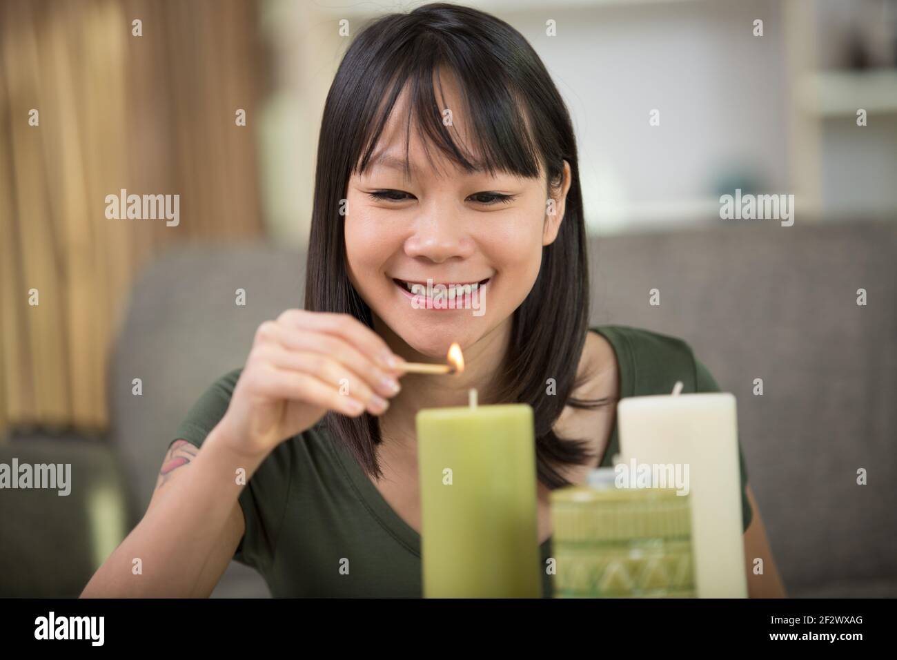 Lighting centerpiece hi-res stock photography and images - Alamy