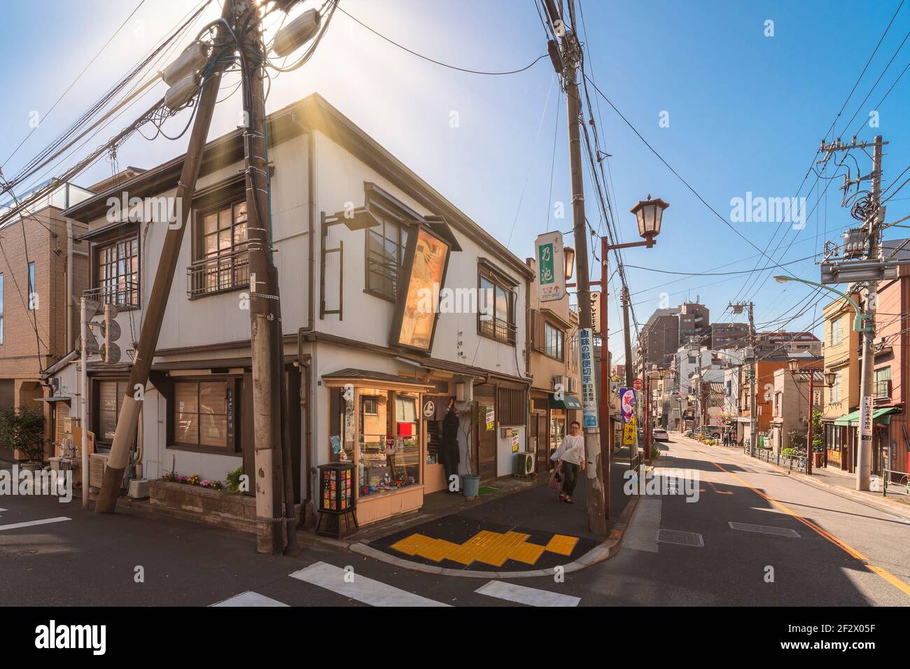 tokyo, japan - april 05 2020: Traditional Japanese store of rice paper ...